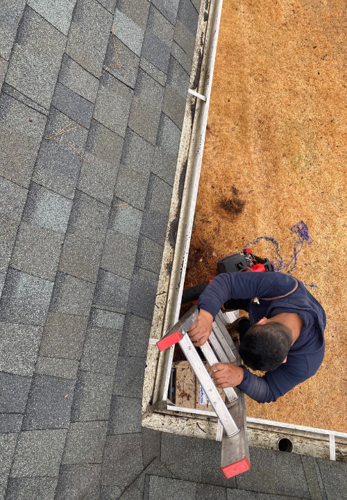 Gutter Cleaning Fairfield Bay AR - American Gutter Masters
